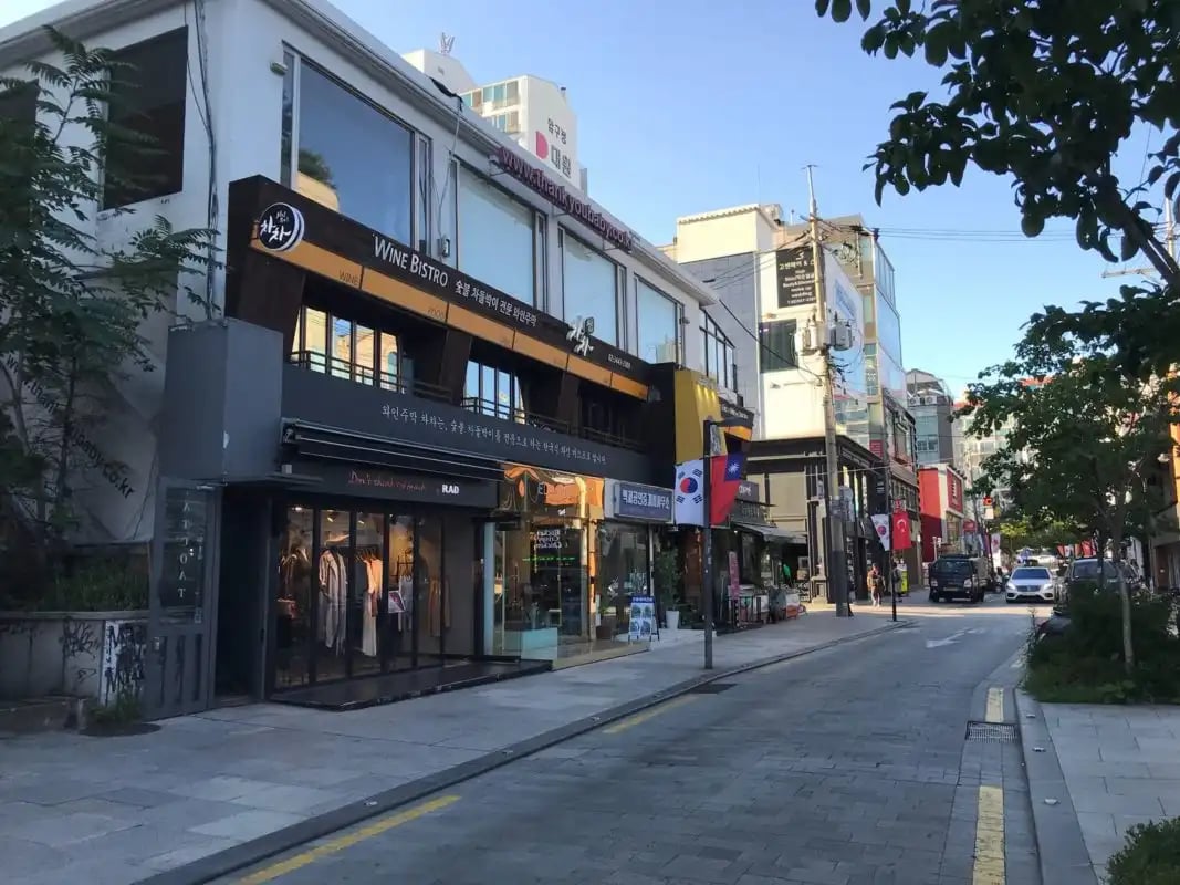 Karambol | Apgujeong Rodeo Street, Seoul, South Korea
